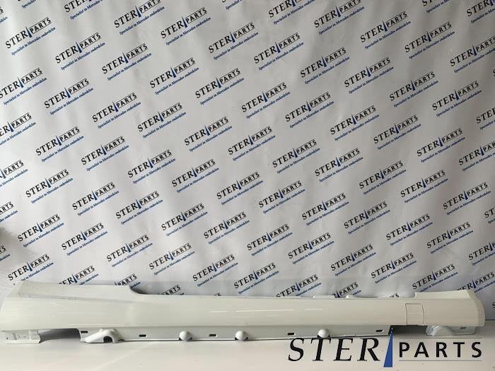 Side skirt, right Mercedes E E-220 CDI 16V BlueEfficiency - A2076981454