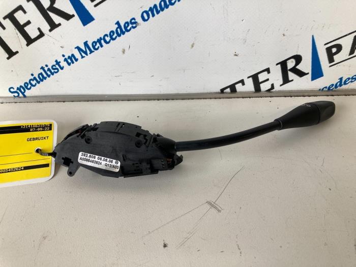 Cruise control switch Mercedes C 2.2 C-200 CDI 16V - A0085452624