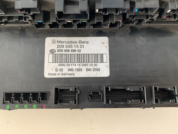 Comfort Module Mercedes C 2.2 C-200 CDI 16V - A2095451501 MERCEDES