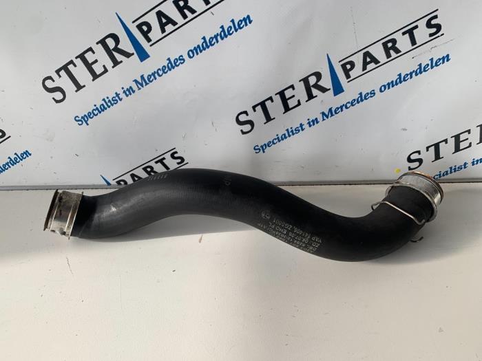 Radiator hose Mercedes C 2.2 C-250 CDI 16V BlueEFFICIENCY - A2045011582