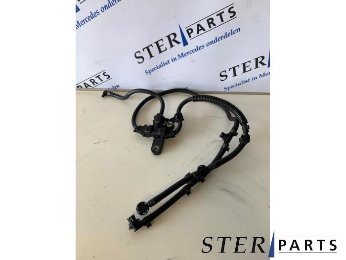 Fuel return line Mercedes C Estate 3.0 C-320 CDI V6 24V - A6420705532 ...