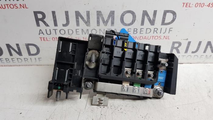 Fuse box Mercedes A 2.0 A-45 AMG Turbo 16V 4-Matic - A2465401950 DELPHI