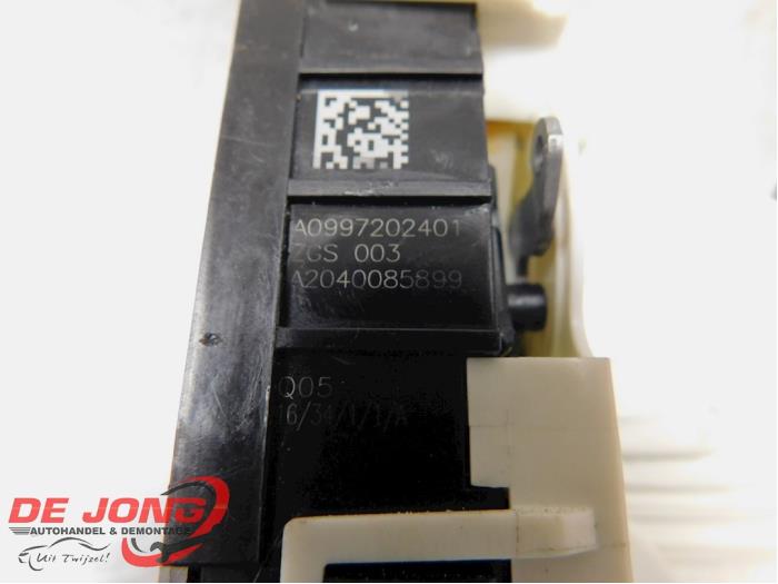 Front door lock mechanism 4-door, right Mercedes CLA 2.2 CLA-220 CDI ...