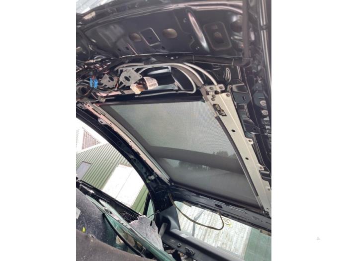 Panoramic roof Mercedes E E-350 CDI BlueEfficiency 3.0 V6 24V - A2077800529