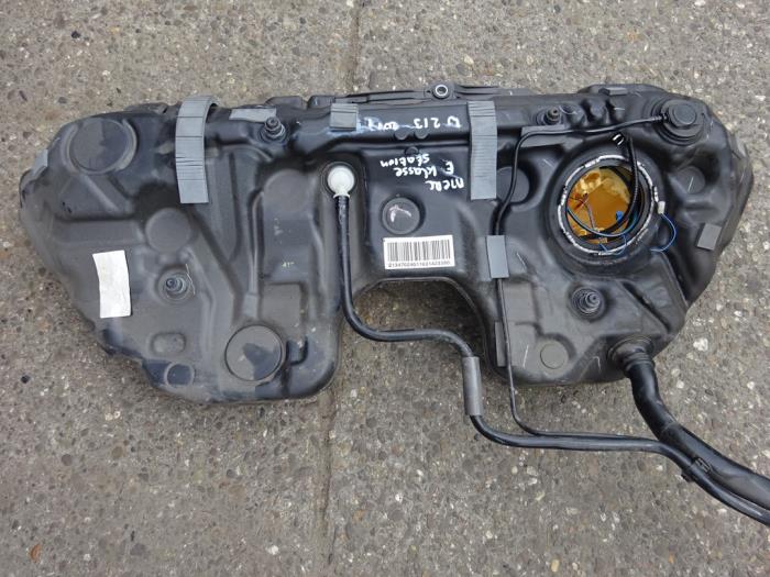 Tank Mercedes E Estate E-220d 2.0 Turbo 16V - A2134703100