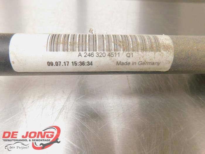 Rear anti-roll bar Mercedes GLA 2.2 220 d 16V 4-Matic - A2463204511