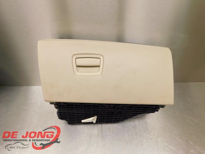 Glovebox BMW 5 serie Touring 520d 16V - 51169173907
