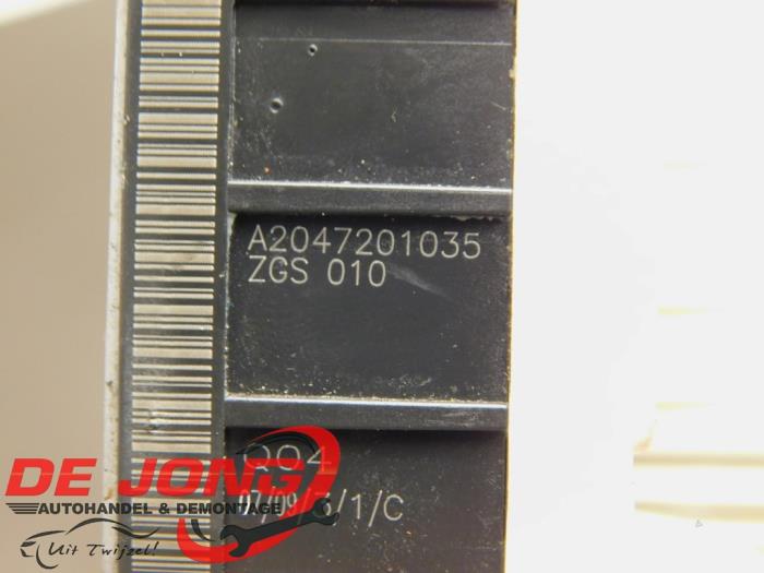 Front door lock mechanism 4-door, right Mercedes C 3.5 C-350 V6 24V ...