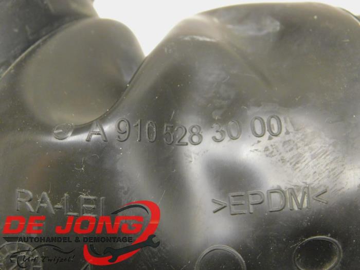 Air intake hose Mercedes Sprinter 3,5t 315 CDI 2.0 D FWD - A9105283000