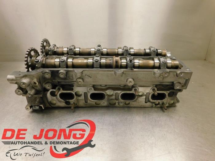 Cylinder head Mercedes E E-200 CDI 16V BlueEfficiency,BlueTEC ...