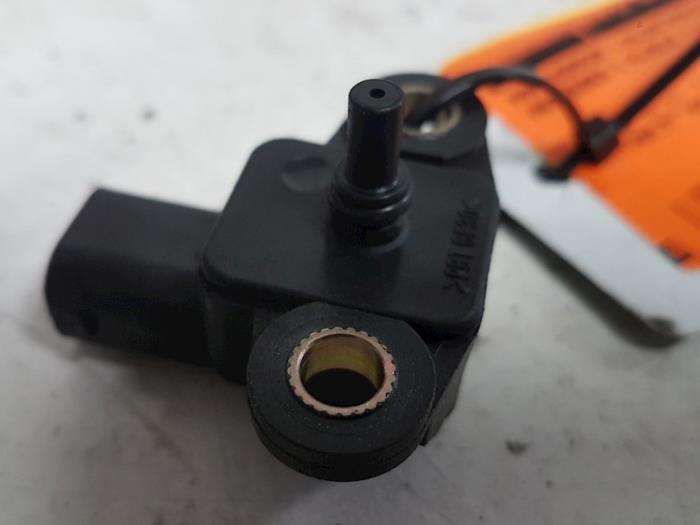 Mapping sensor (intake manifold) Mercedes C 2.0 C-200K 16V ...