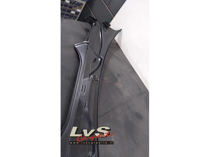 Cowl top grille BMW 3 serie 320i xDrive 2.0 TwinPower Turbo 16V 475 ...