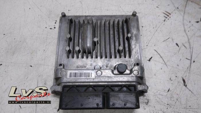 Engine management computer Mercedes A 1.8 A-180 CDI 16V Autom ...