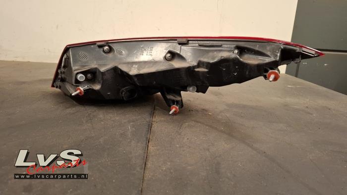 Taillight, left Mercedes CLA 1.3 CLA-250 e Turbo 16V - A1189067500