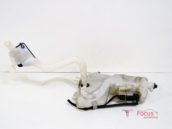 Front windscreen washer reservoir Mercedes E 2.2 E-220 CDI 16V ...