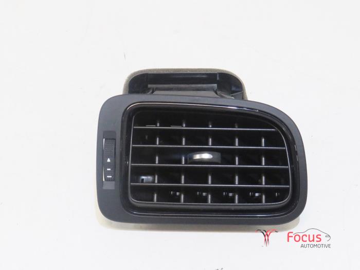 Volkswagen Polo V (6R) 1.2 TSI 16V BlueMotion Technology Grilles ...