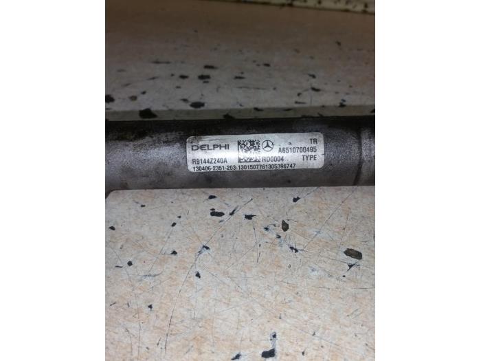 Fuel injector nozzle Mercedes C C-220 2.2 CDI BlueTEC, C-220 d 16V ...