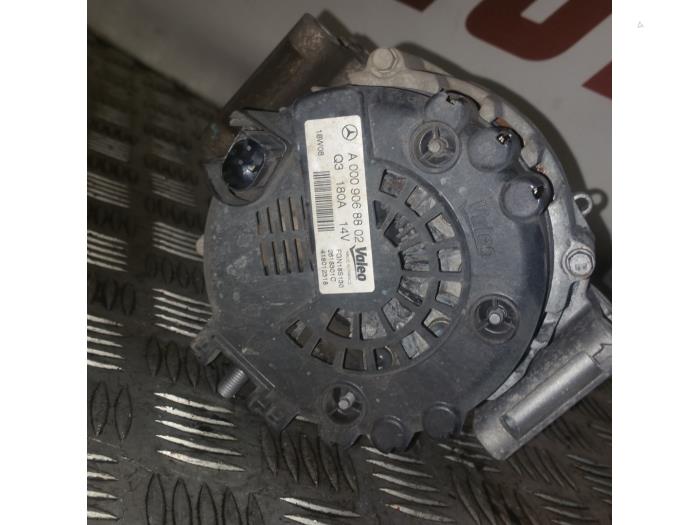 Dynamo Mercedes Sprinter 3,5t 316 CDI 2.1 D RWD - A0009068802 651958 VALEO