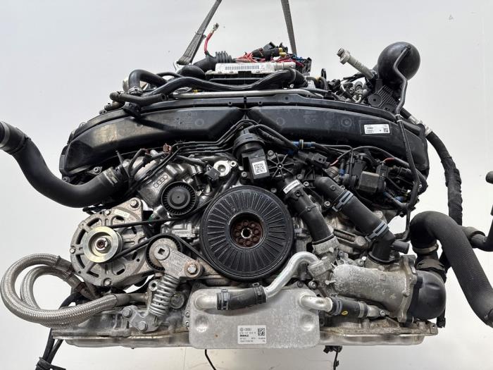 Engine Audi S8 4.0 Plus V8 TFSI 32V - 079154701R DDT06