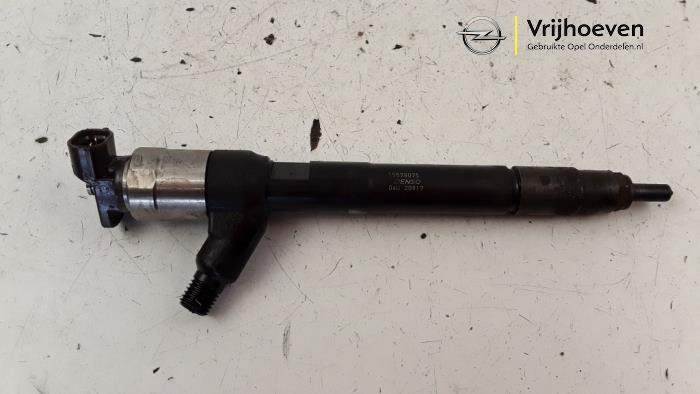 Injector (diesel) Opel Astra K Sports Tourer 1.6 CDTI 110 16V - 55578075 B16DTU DENSO
