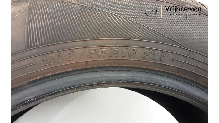 Reifen mit Reifengröße 205/55/16 - 20555R16 YOKOHAMA