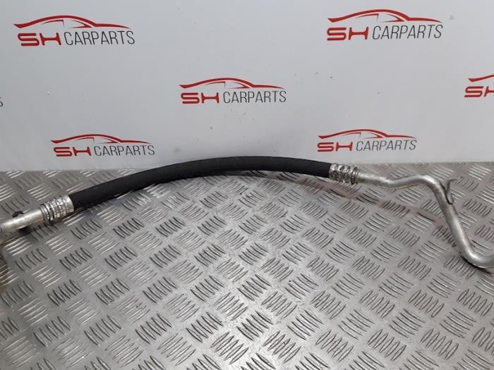 Mercedes CLA (117.3) 1.6 CLA-180 16V Air conditioning lines stock