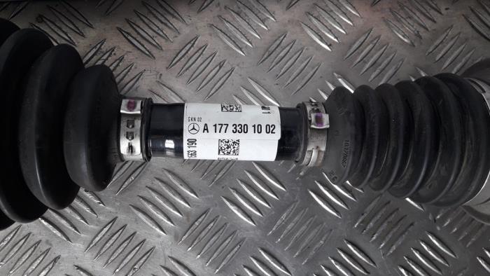 Front drive shaft, right Mercedes A Limousine 2.0 A-35 AMG Turbo 16V ...