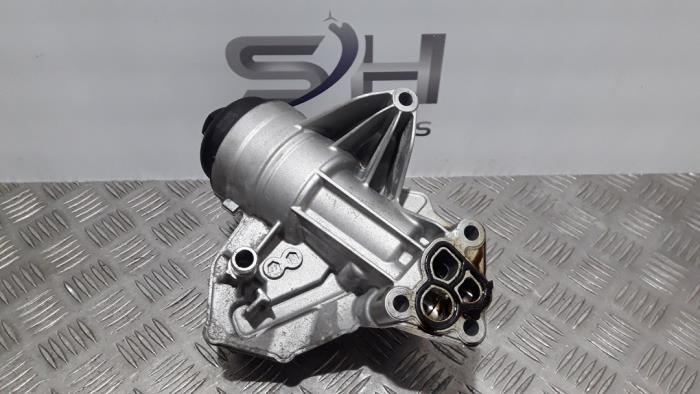 Oil filter housing Mercedes A Limousine 2.0 A-35 AMG Turbo 16V 4Matic ...