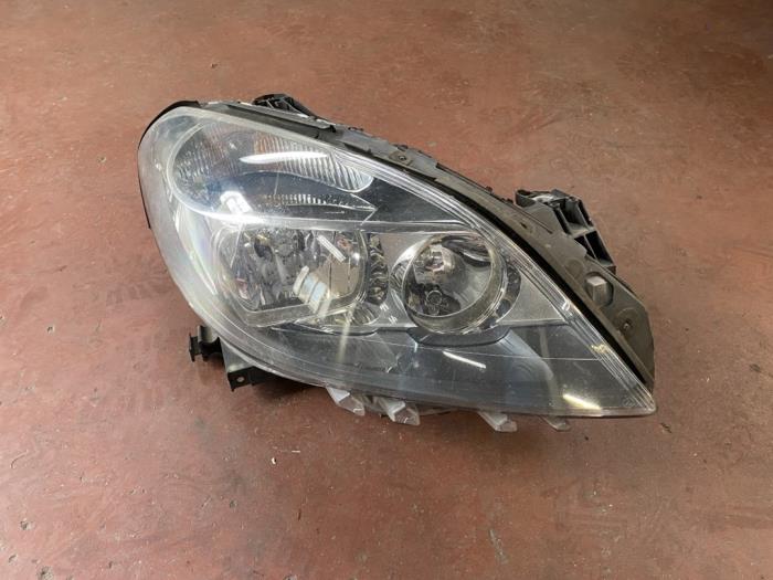 Headlights, right with part number A2468200261 stock