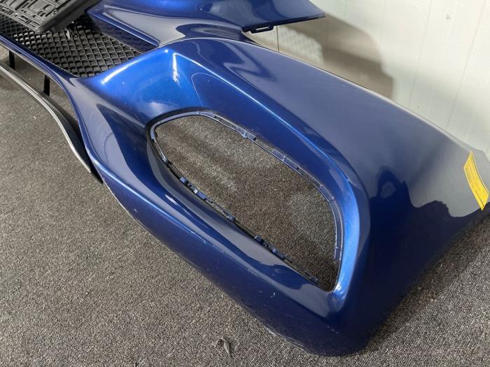 Front bumper Mercedes C C-200 2.0 CGI 4-Matic 16V 896 - A2058800140