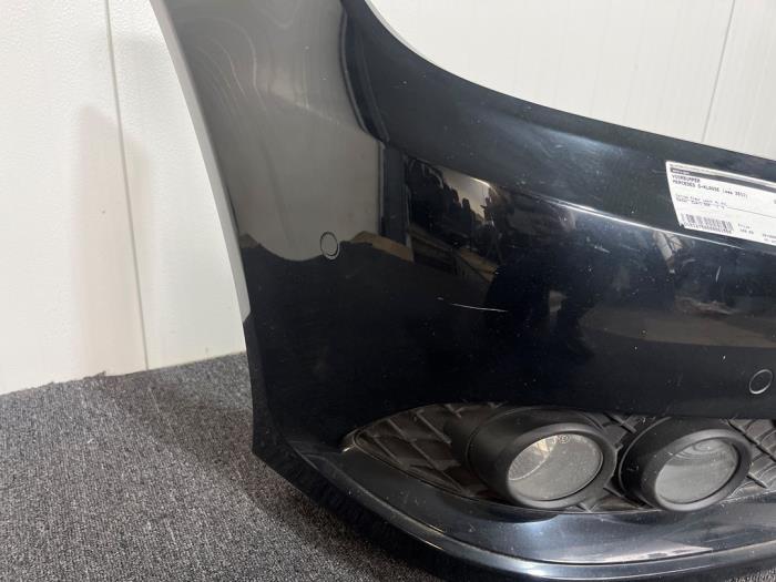 Front bumper Mercedes C 1.8 C-200 CGI 16V 040 - A2048805547