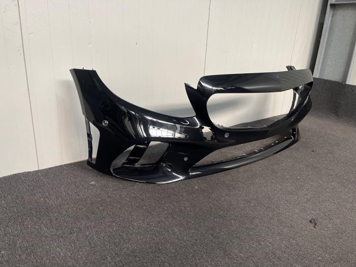 Front bumper Mercedes C C-200 2.0 CGI 4-Matic 16V 197 - A2058802305