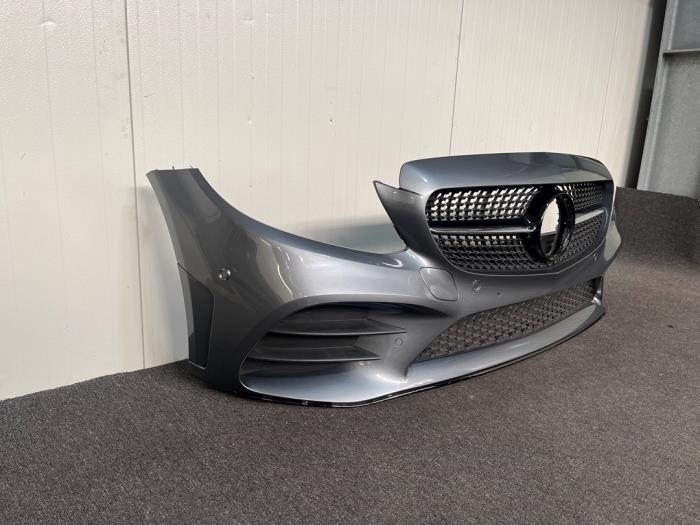 Front bumper Mercedes C C-200 2.0 CGI 4-Matic 16V 992 - A2058802305