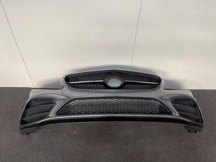 Front bumper Mercedes C C-200 2.0 CGI 4-Matic 16V 992 - A2058802305