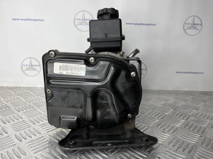 Power steering pump Mercedes ML II 3.0 ML-350 CDI BlueTec 4-Matic V6 ...