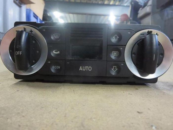 Audi TT Panneaux climatronic stock | ProxyParts.fr