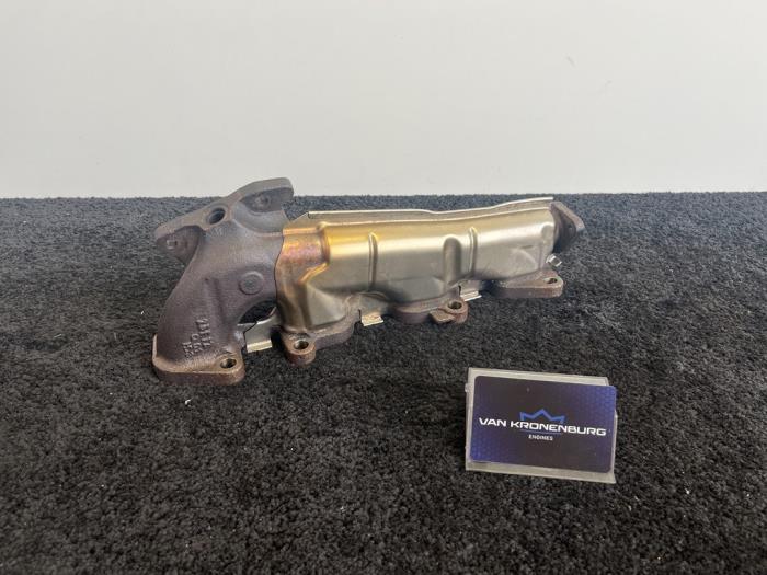 Exhaust manifolds with part number A65114002 stock