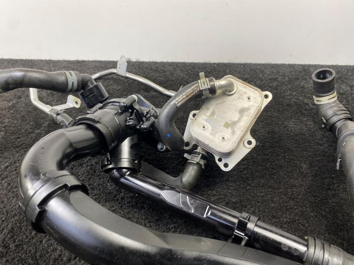 Oil cooler Mercedes C C-200 2.0 CGI 16V - A2741880101 274920