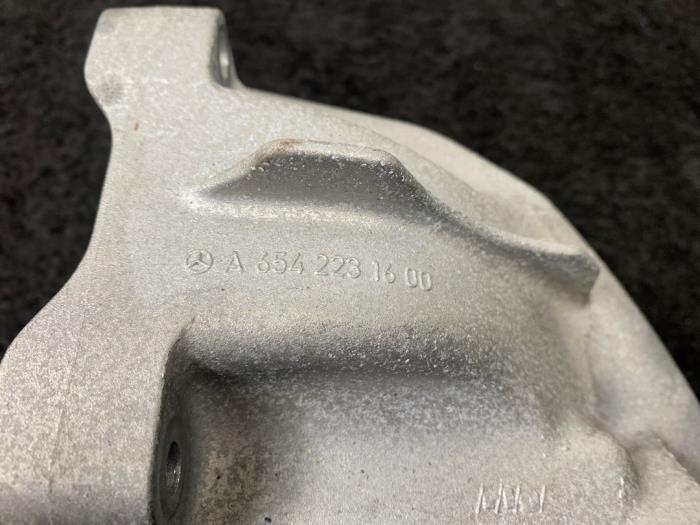 Gearbox mount Mercedes GLE 350de 2.0 Turbo 16V 4-Matic - A6542231600 725037