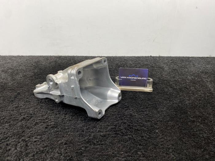 Engine mount Mercedes E E-220d 2.0 Turbo 16V 4-Matic - A6542231000 654920