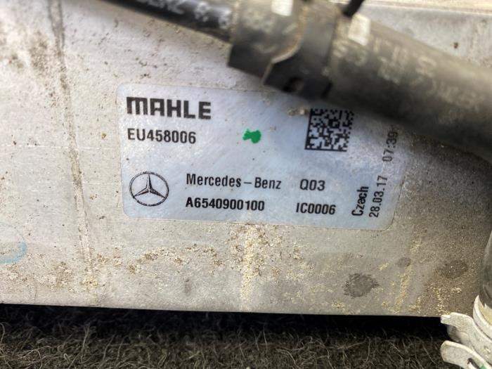 Intercooler Mercedes E E-220d 2.0 Turbo 16V - A6540900100 654920