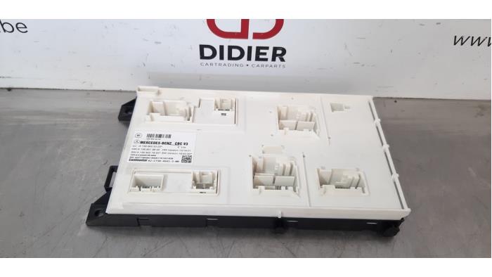 Fuse box Mercedes A 1.6 A-160 16V - A1569005303