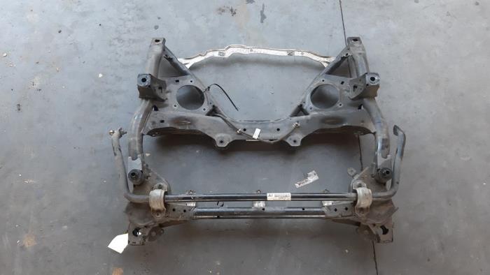 Subframe BMW 1 serie 116d 1.5 12V TwinPower - 31106872118 B37D15A
