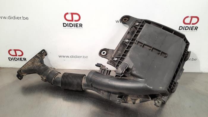 Boîtier filtre à air Peugeot 3008 II 1.6 BlueHDi 115 - 9806561080 BH01