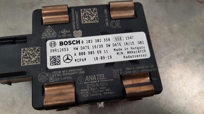 Radar sensor Mercedes C C-200d 1.6 Turbo 16V - A0009056911