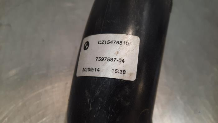 Intercooler hose BMW 1 serie 114i 1.6 16V - 13717597587 N13B16A