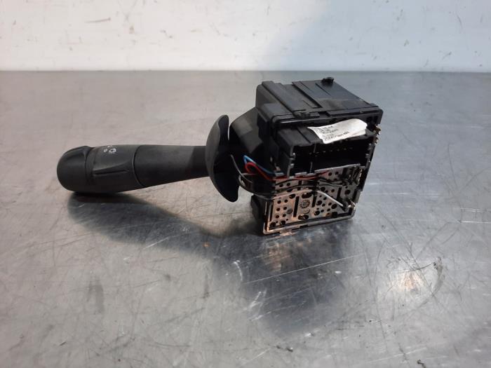 Wiper switch Renault Clio IV Estate/Grandtour 1.5 Energy dCi 75 FAP ...