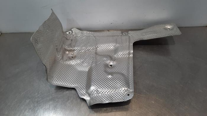 Exhaust heat shield Mercedes GLE 450 EQ Boost 3.0 24V 4-Matic ...