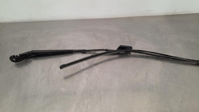 Renault Megane E-Tech Bras essuie-glace avant stock