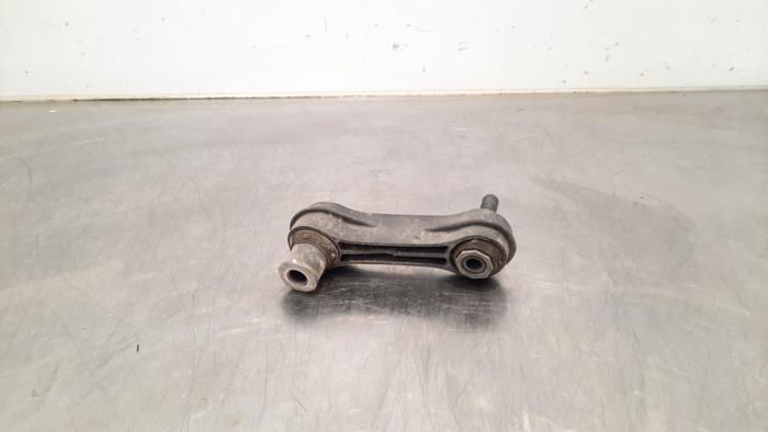Anti-roll bar guide Mercedes B 2.0 B-200d - A2473205300